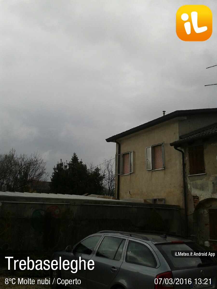 Foto meteo - Trebaseleghe - Trebaseleghe ore 13:21 » ILMETEO.it